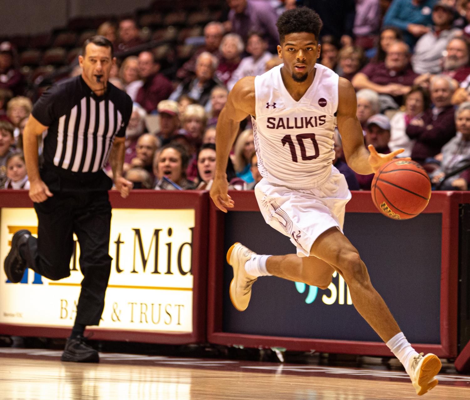 Bryan Mullins earns first victory of the season as Salukis’ head coach ...